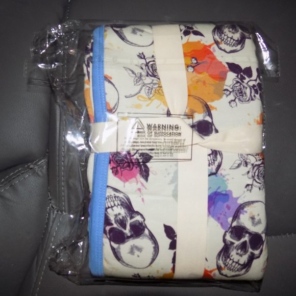 LITTLE BUM BUMS LBB BAD TO THE BONE BUM BUM BLANKE